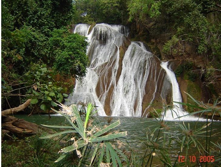 Cerrado abriga em Goiás um fantástico oásis de águas cristalinas e ...